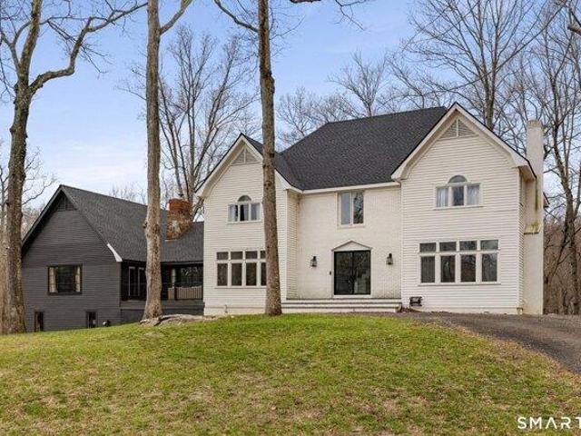 4 bedroom, Wilton CT 06897 102824145