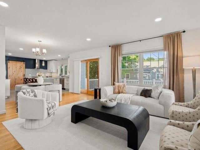4 bedroom, Winchester MA 01890 104237089