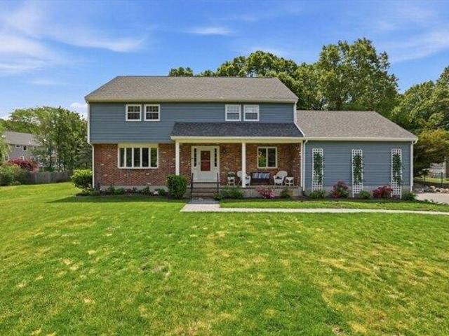 4 bedroom, Winchester MA 01890 105109161