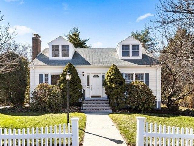 4 bedroom, Winchester MA 01890 LS101105647