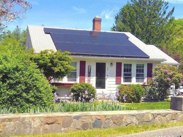 4 bedroom, Windham CT 06256 104112119