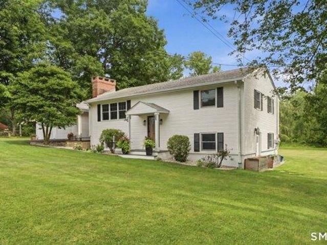 4 bedroom, Windham CT 06280 105143663