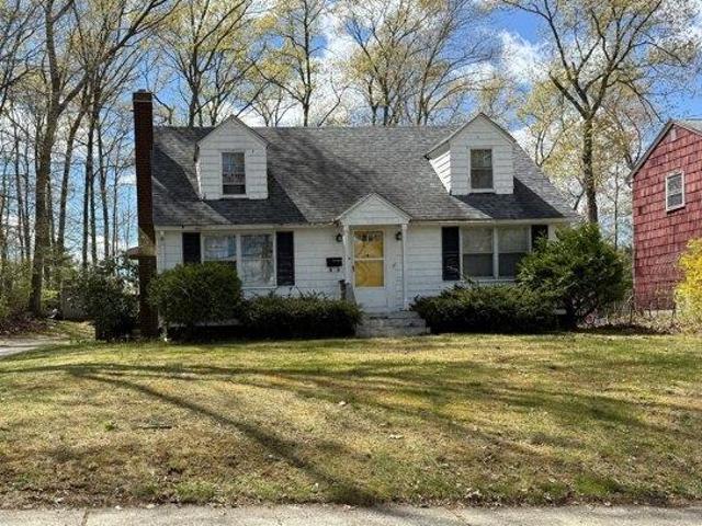 4 bedroom, Windham CT 06226 LS102282559
