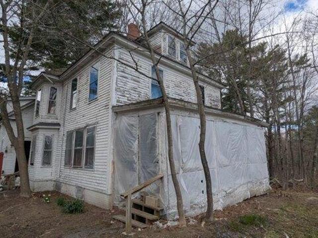 4 bedroom, Windham ME 04062 105113845