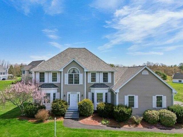 4 bedroom, Windham NH 03087 102345114