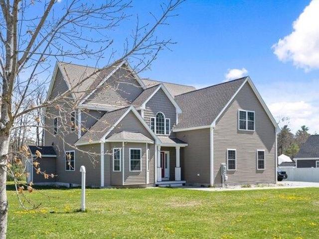 4 bedroom, Windham NH 03087 LS103070251