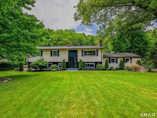 4 bedroom, Windsor CT 06095 103499177