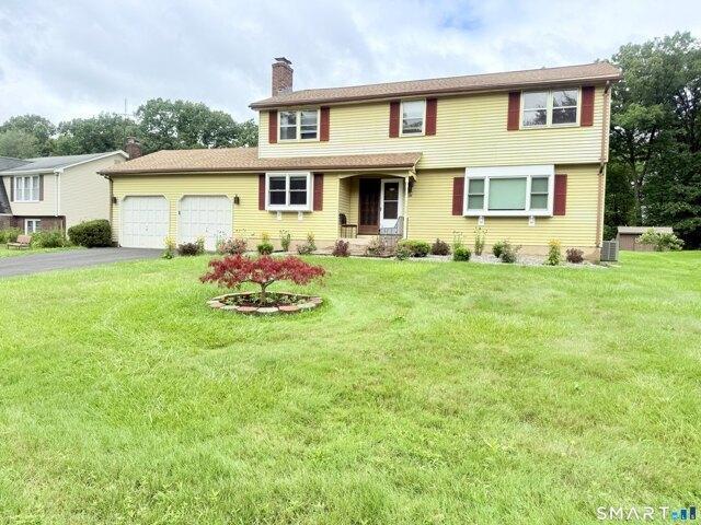 4 bedroom, Windsor CT 06095 105144592