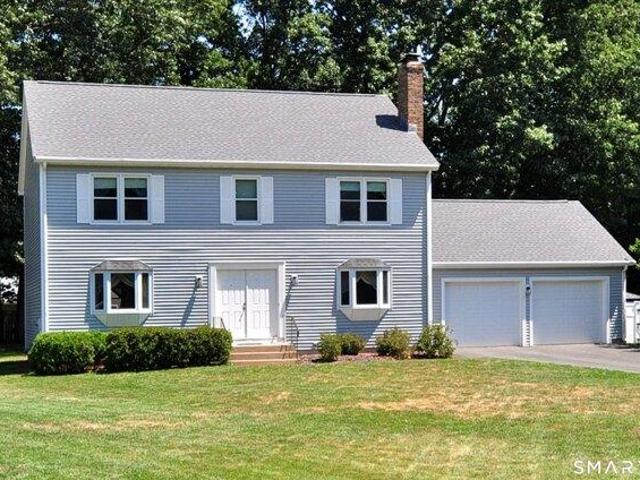4 bedroom, Windsor CT 06095 105173523