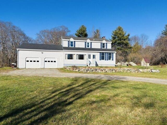4 bedroom, Winterport ME 04496 LS100887199