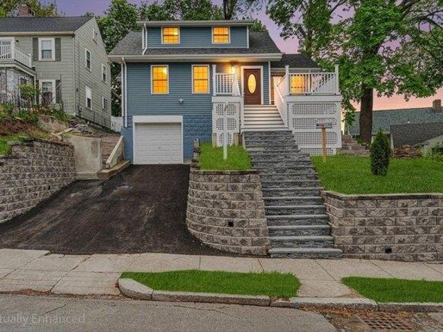 4 bedroom, Winthrop MA 02152 104652755