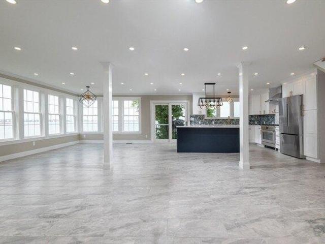 4 bedroom, Winthrop MA 02152 103186129