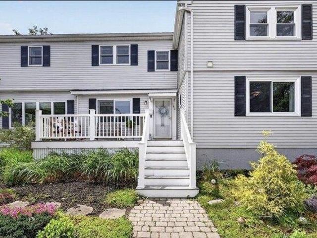 4 bedroom, Winthrop MA 02152 103588407