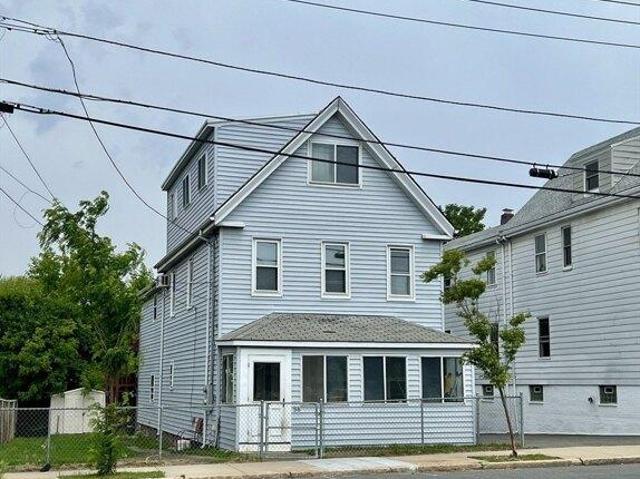 4 bedroom, Winthrop MA 02152 LS102370672