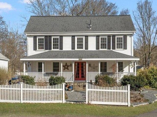 4 bedroom, Wrentham MA 02093 102285457