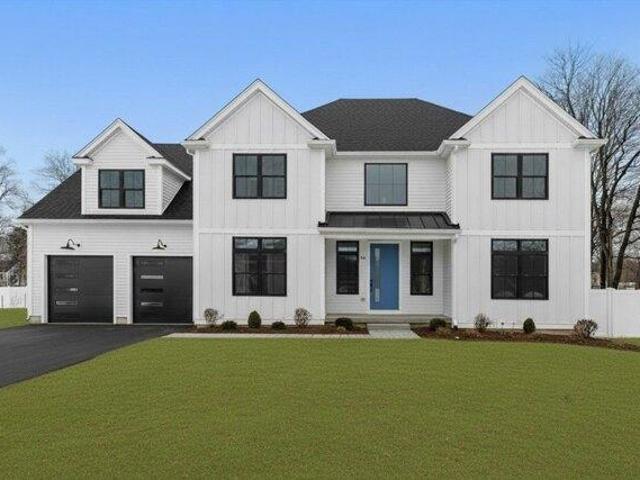 4 bedroom, Wrentham MA 02093 102345641