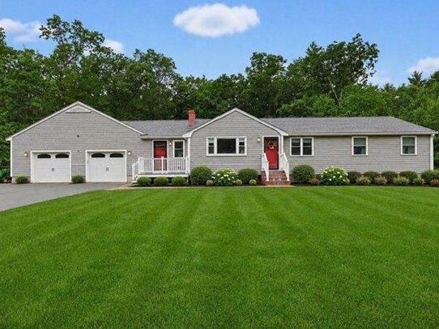4 bedroom, Wrentham MA 02093 103808169