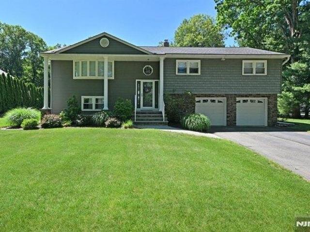 4 bedroom, Wyckoff NJ 07481 104540706