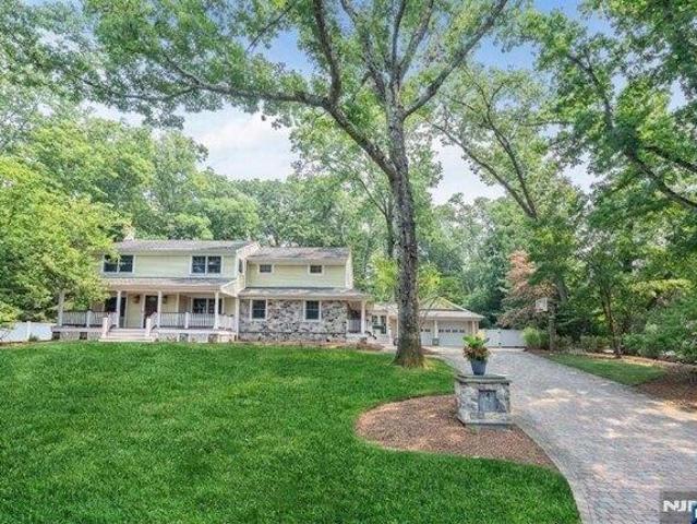 4 bedroom, Wyckoff NJ 07481 105231728