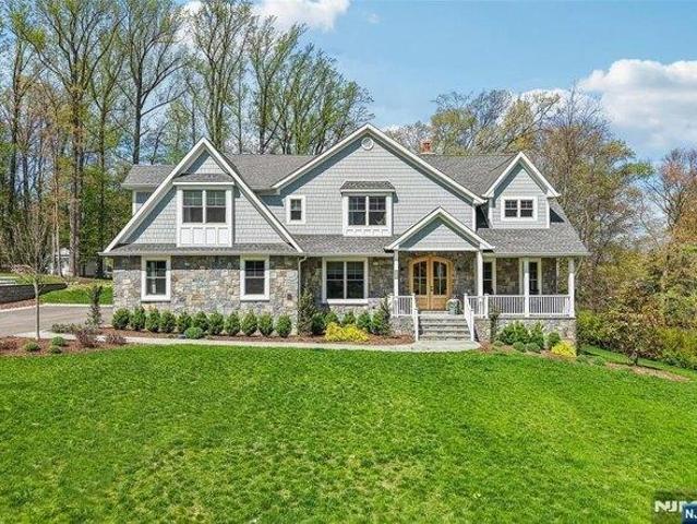 4 bedroom, Wyckoff NJ 07481 LS101656810