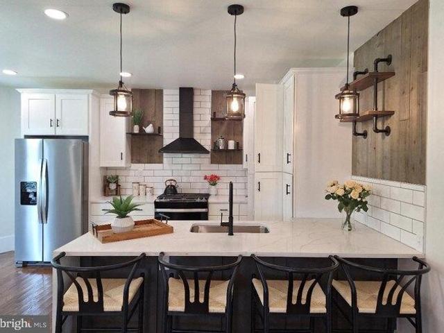 4 bedroom, Toughkenamon PA 19374 LS93839213