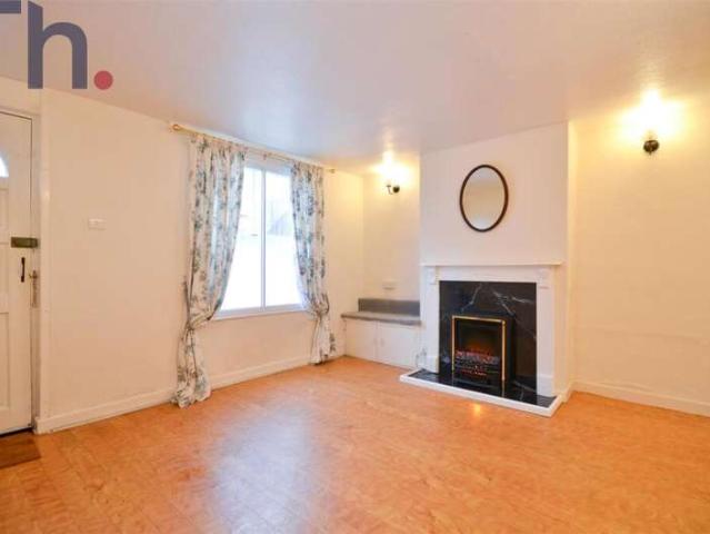 4 Bedroom Town House