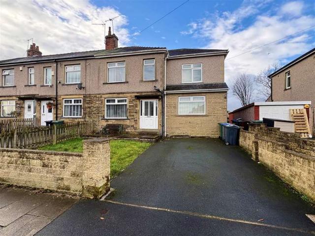 4 Bedroom Town House