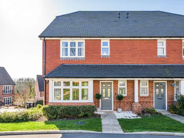 4 Bedroom Town House
