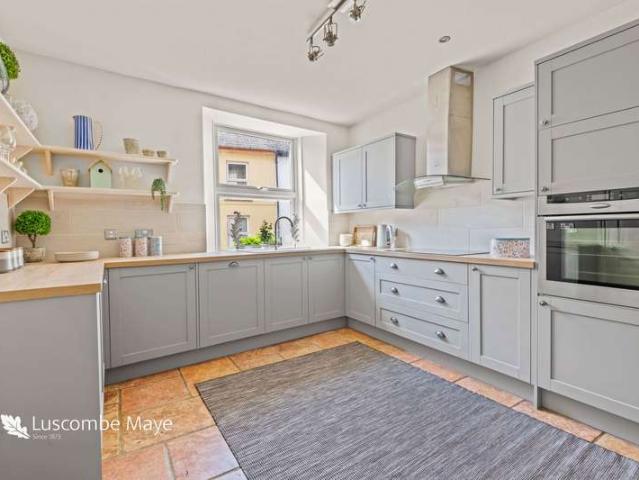 4 Bedroom Town House