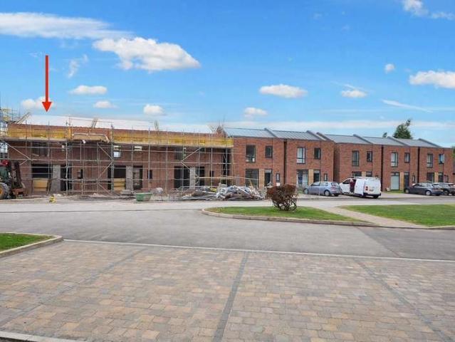 4 Bedroom Town House