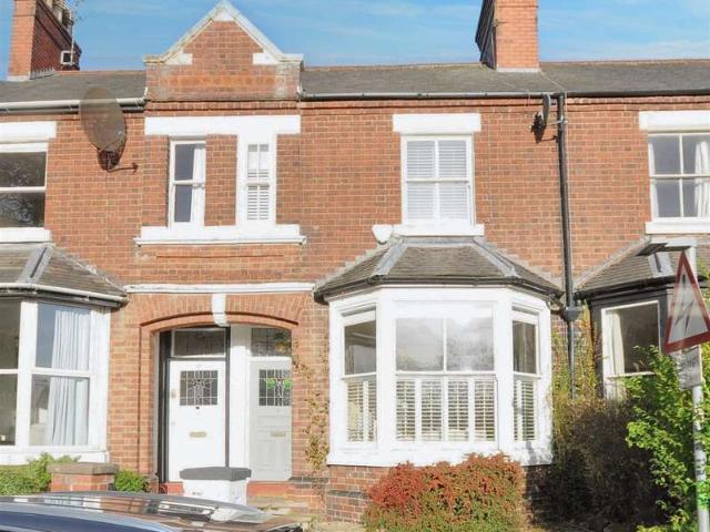 4 Bedroom Town House
