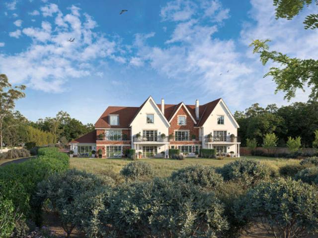 4 Bedroom Town House