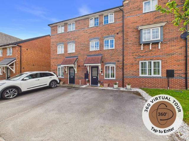 4 Bedroom Town House