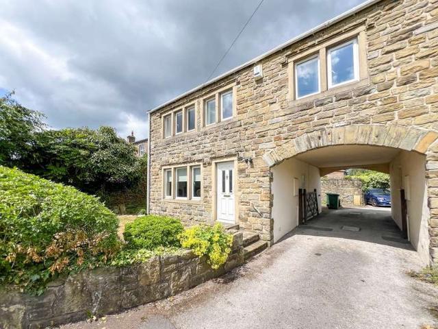 4 Bedroom Town House