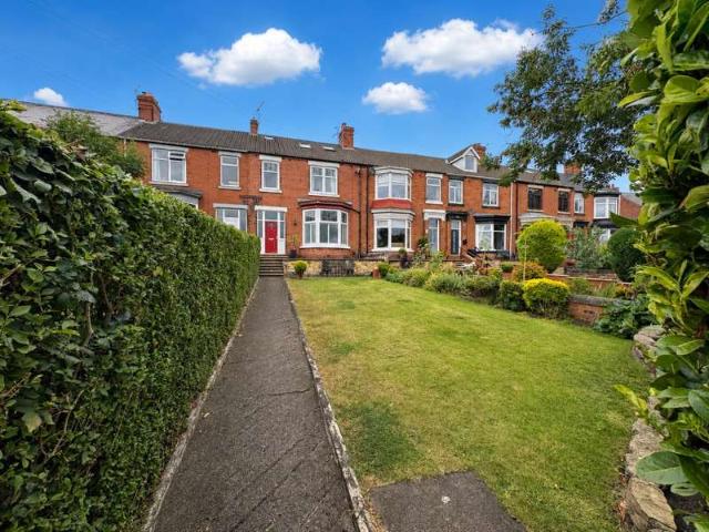 4 Bedroom Town House