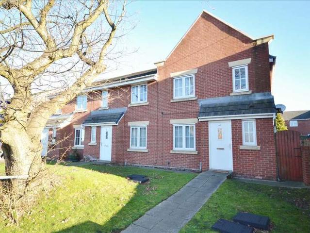 4 Bedroom Town House