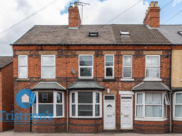 4 Bedroom Town House