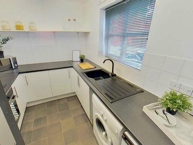 4 Bedroom Town House To Rent In North Sherwood Street, Nottingham, NG1