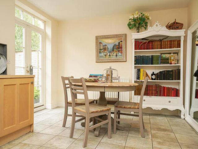 4 bedroom town house for sale in The Park, GL50