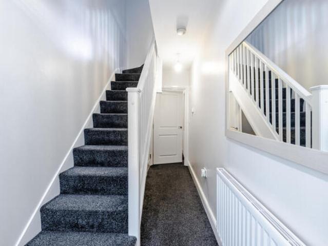 4 bedroom town house for sale in Twine Street, Leeds, LS10