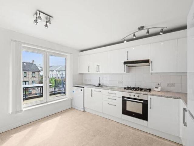 4 bedroom town house for sale in Village Road, Cambuslang, G72