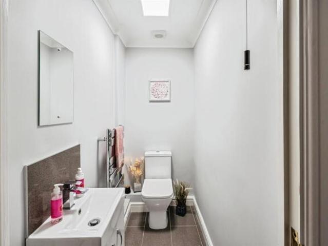4 bedroom town house for sale in Admiralty Way, Eastbourne, BN23