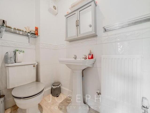 4 bedroom town house for sale in Alan Road, Ipswich, IP3