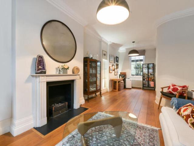 4 bedroom town house for sale in Albion Street, London, W2 2, W2