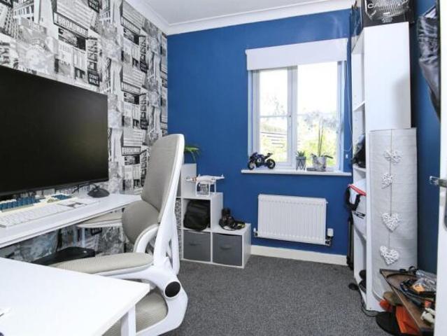 4 bedroom town house for sale in Apollo Avenue, Peterborough, PE2