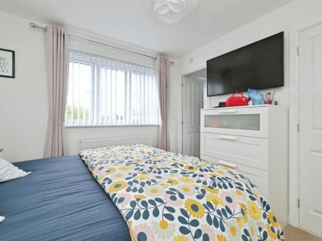 4 bedroom town house for sale in Bentley Grove, Peterborough, PE3