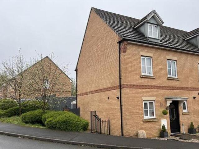 4 Bedroom Town House For Sale In Betws