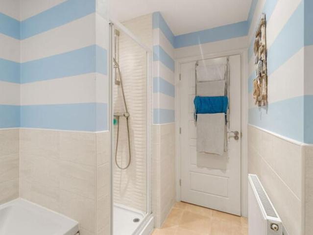4 bedroom town house for sale in Burwood Drive, Queensbury, BD13