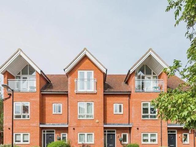 4 Bedroom Town House For Sale In Cholsey