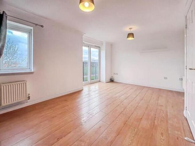 4 bedroom town house for sale in Chorley Way, Coventry, CV6